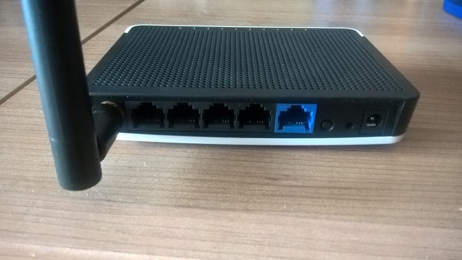 NETIS WF2411D router