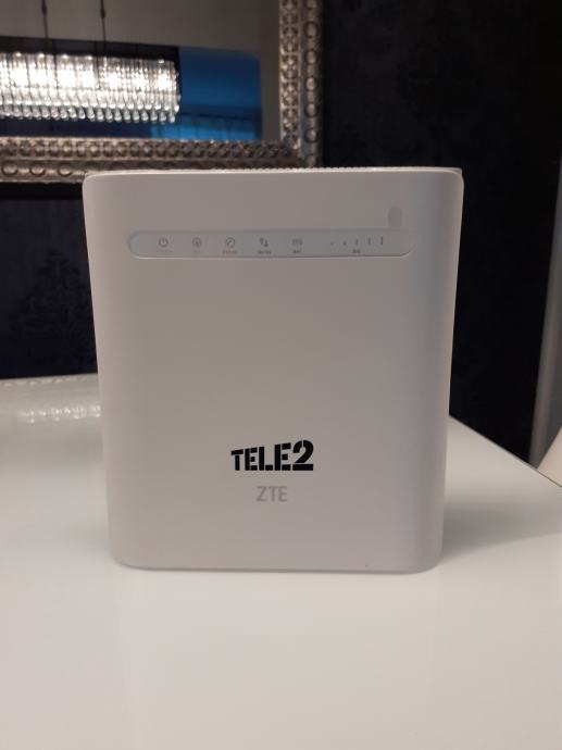 Prodajem Tele2 router ZTE MF286A