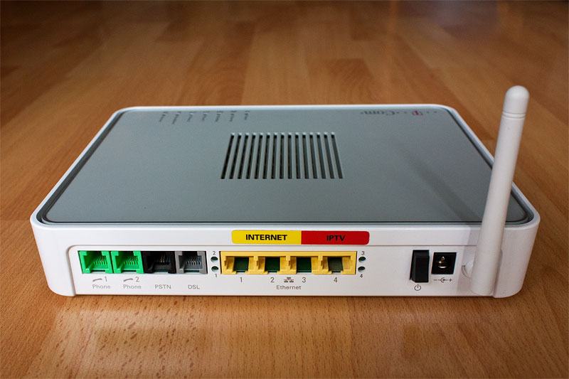 Router Thomson TG 782