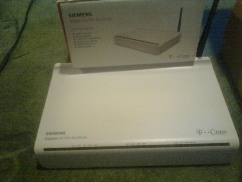 Siemens Gigaset SX 763 i Ericsson T063G optički router