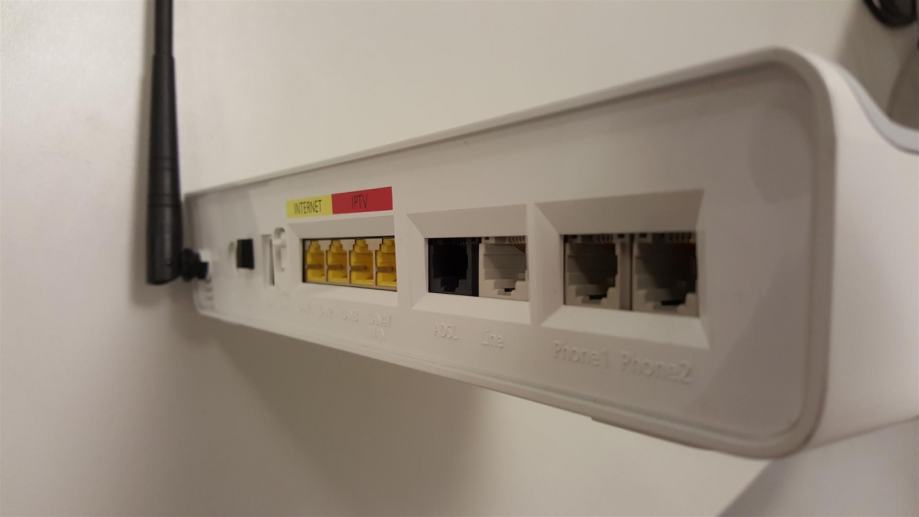 Siemens Gigaset SX763 bežični wireless ADSL router