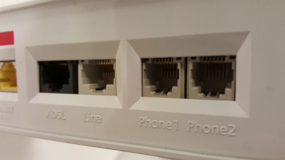 Siemens Gigaset SX763 bežični wireless ADSL router