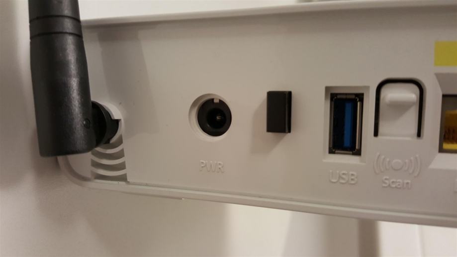 Siemens Gigaset SX763 bežični wireless ADSL router