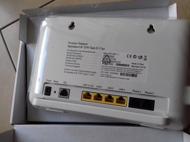 Speedport W724V Type Ci 11ac Internet bežični modem NOVO