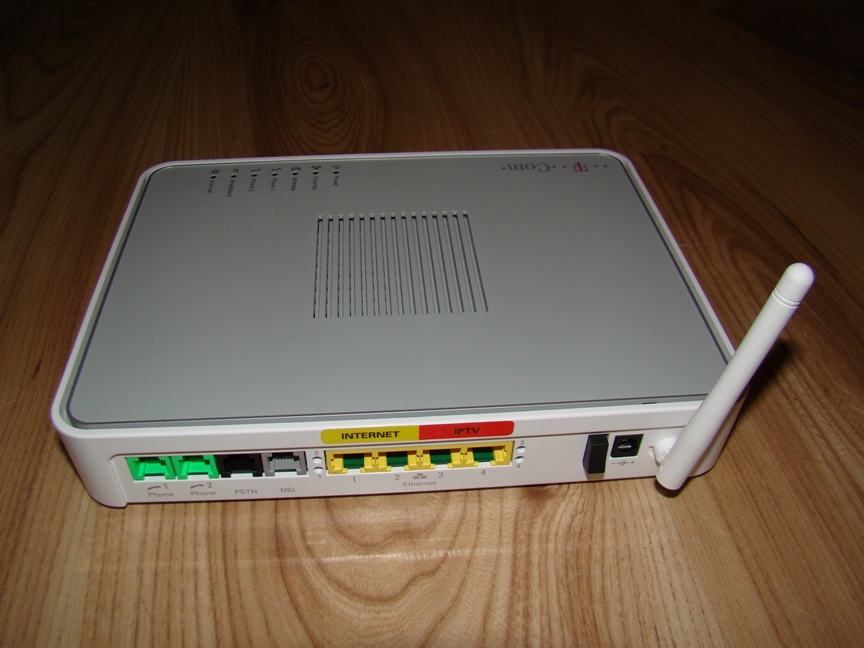 WLAN bezicni T-com router modem Thomson TG7828(i) 220 kn