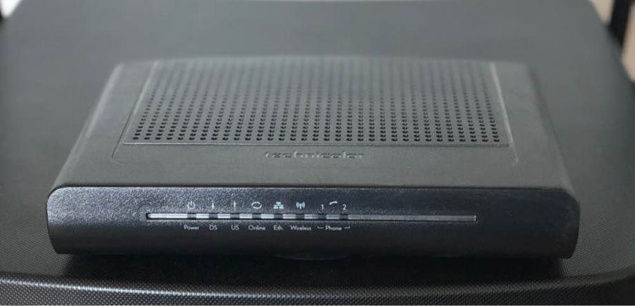 Technicolor TC7200.20 wireless router 4x 1000 Mbit LAN komplet