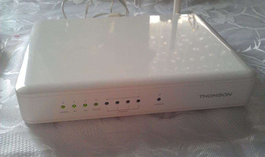 Router Thomson TCW750 4 wireless 802.11b/g - Zg, Zap ili Tiskom