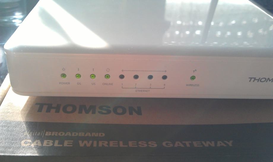 Router Thomson TCW750 4 wireless 802.11b/g - Zg, Zap ili Tiskom