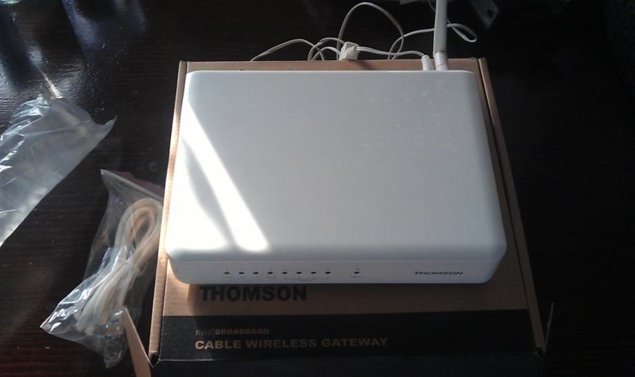 Router Thomson TCW750 4 wireless 802.11b/g - Zg, Zap ili Tiskom