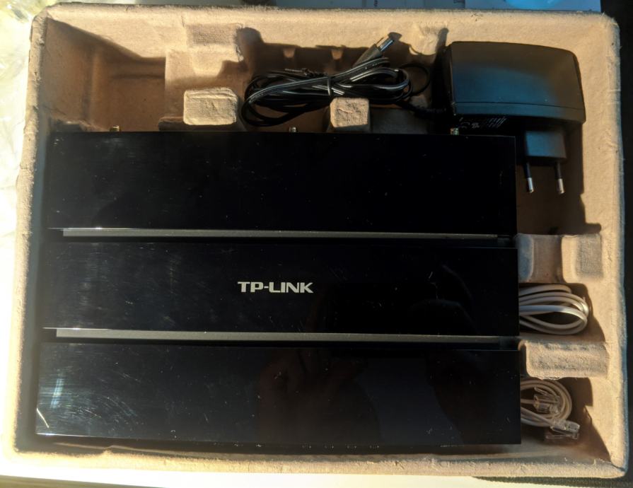 TP-Link TD-W9980 N600 Modem Router BESPLATNO