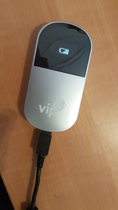 VIP (A1, Tomato) mobilni hotspot uređaj router
