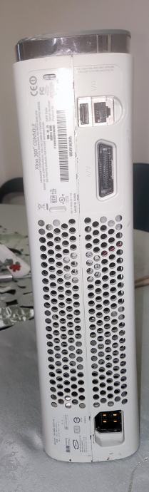 Xbox 360 original phat konzola Xenon + Saitek Cyborg Rumblepad