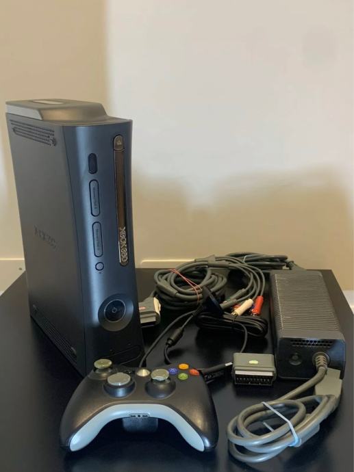 XBOX 360 RGH modificiran sa 400 igara na 2TB HDD