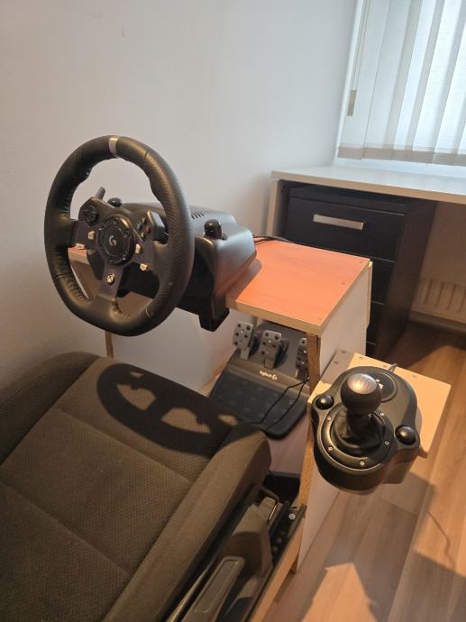 Logitech G920+shifter+custom simulator