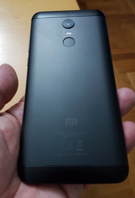 Xiaomi Redmi note 5 Plus,4gb 64gb,Stanje novo,sve mreže,1095kn