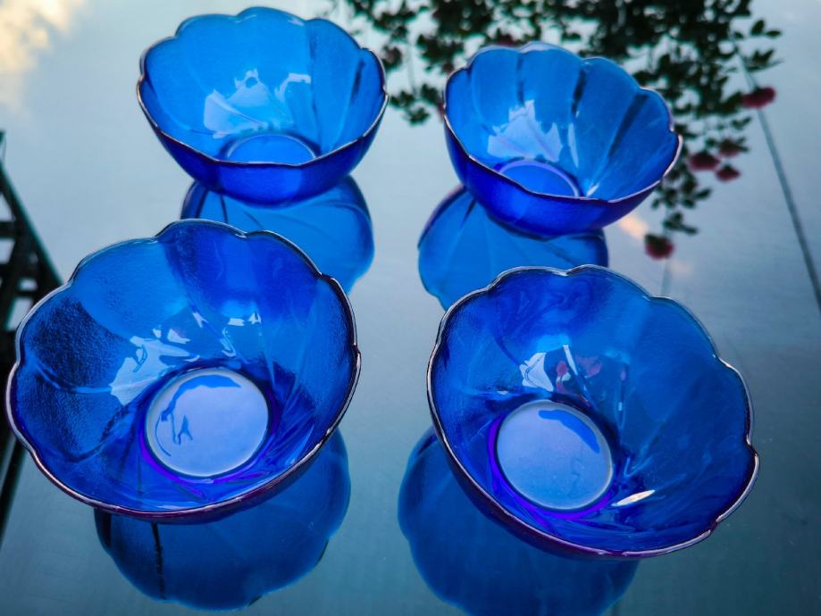 Arcoroc France - kobaltne zdjelice za deserte, salatu i sl.