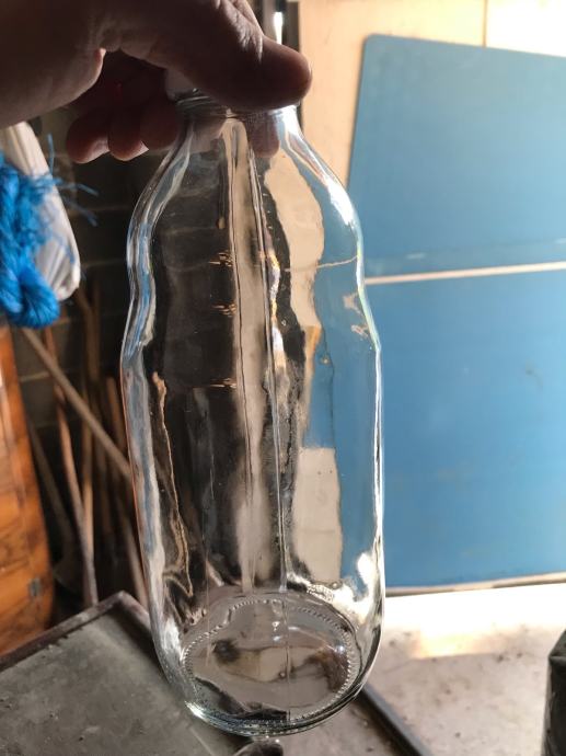 Staklene boce 1 litra za sok/rakiju