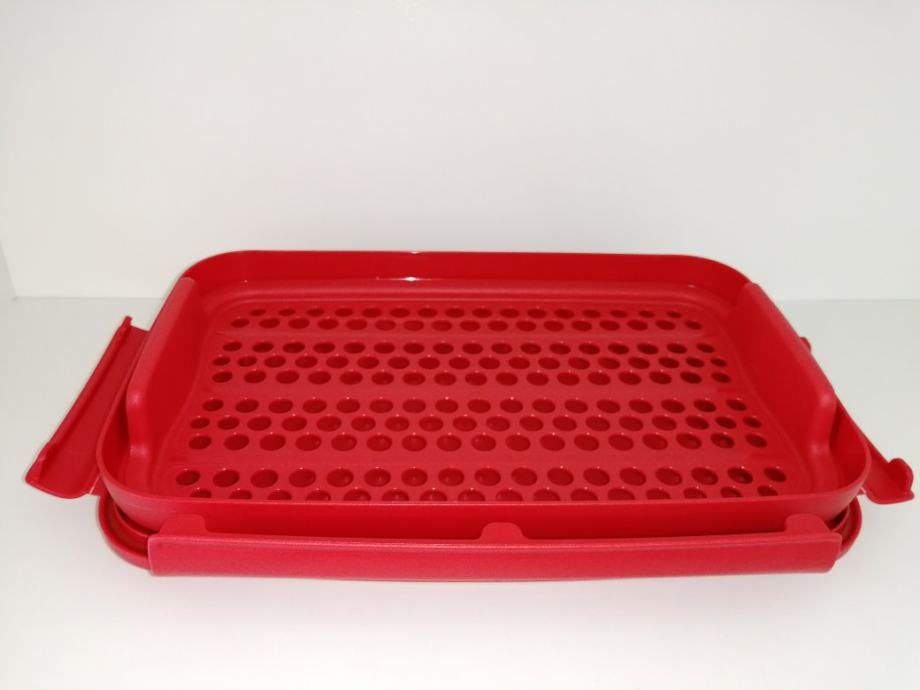 Tupperware clic n shake