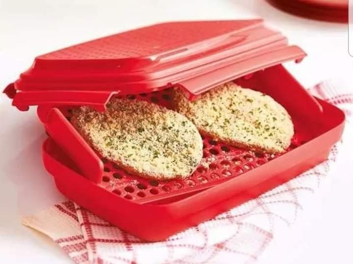 Tupperware click n shake