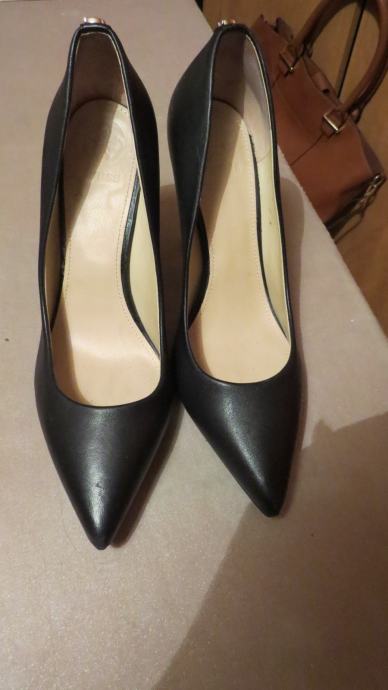 GUESS original salonke br.39