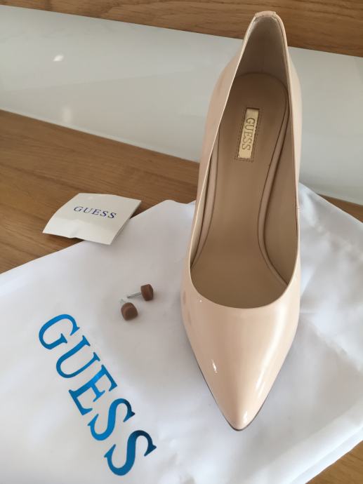Guess salonke