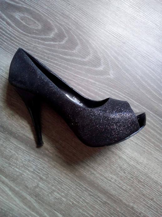 Sive štikle sa šljokicama