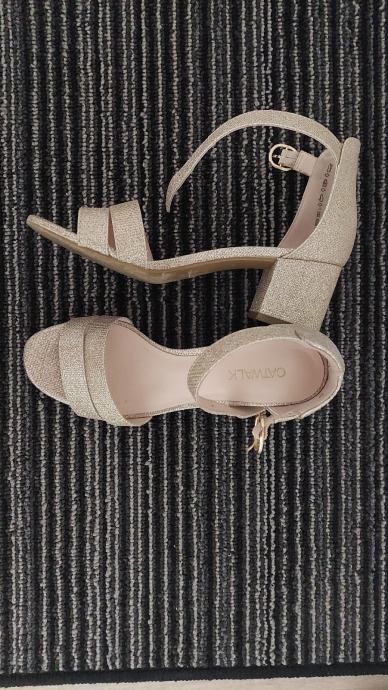 Zlatne svečane sandale