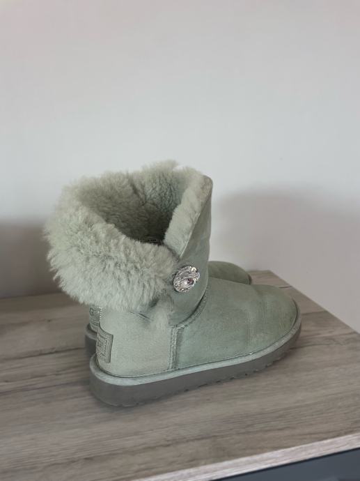 Ugg cizme
