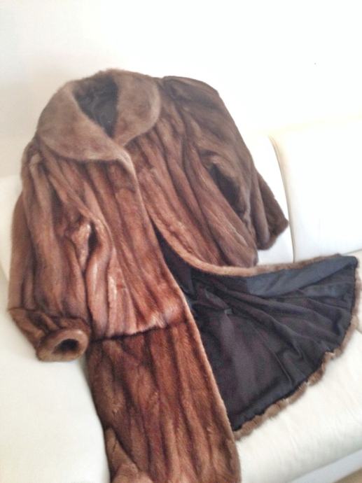 Bunda od nerca Br.40/42