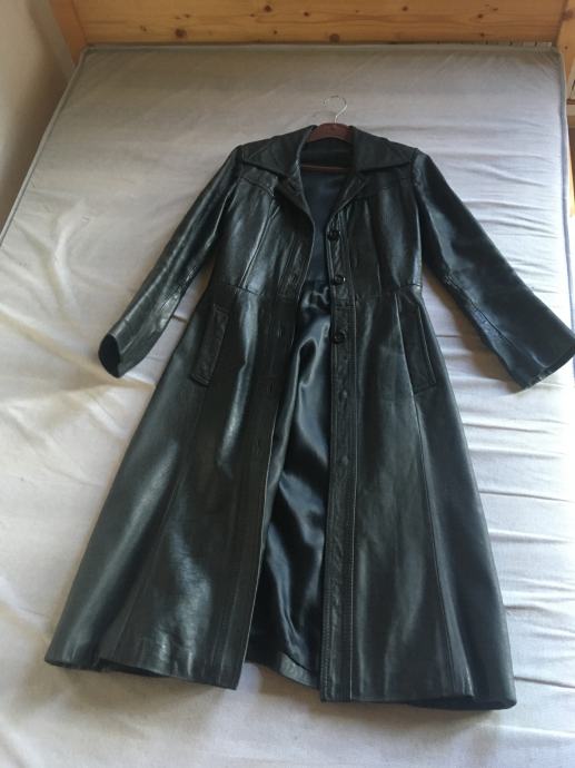 Ženski kožni kaput