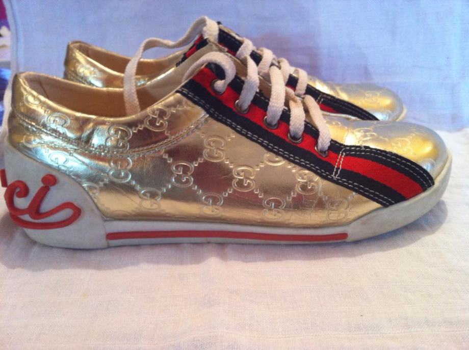 **AKCIJA** ORIGINAL gucci patike / tenisice 39 broj
