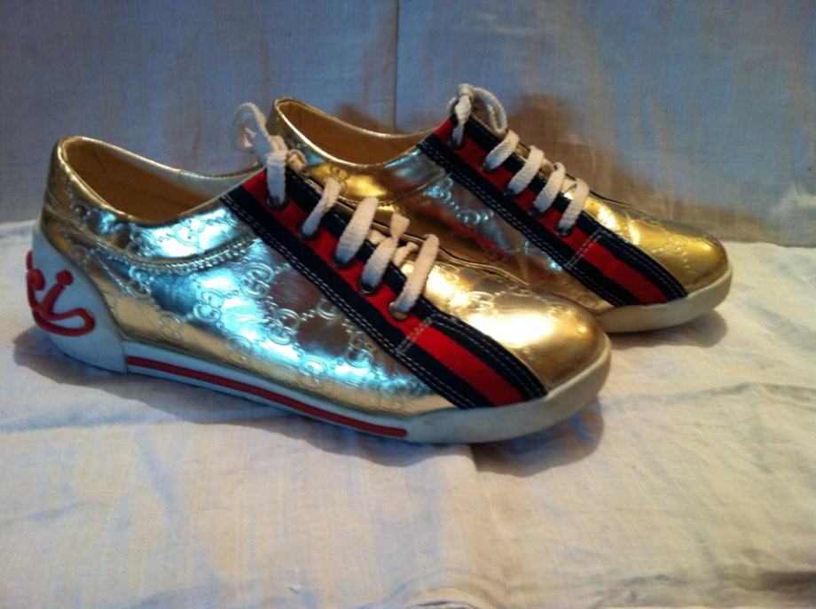 **AKCIJA** ORIGINAL gucci patike / tenisice 39 broj