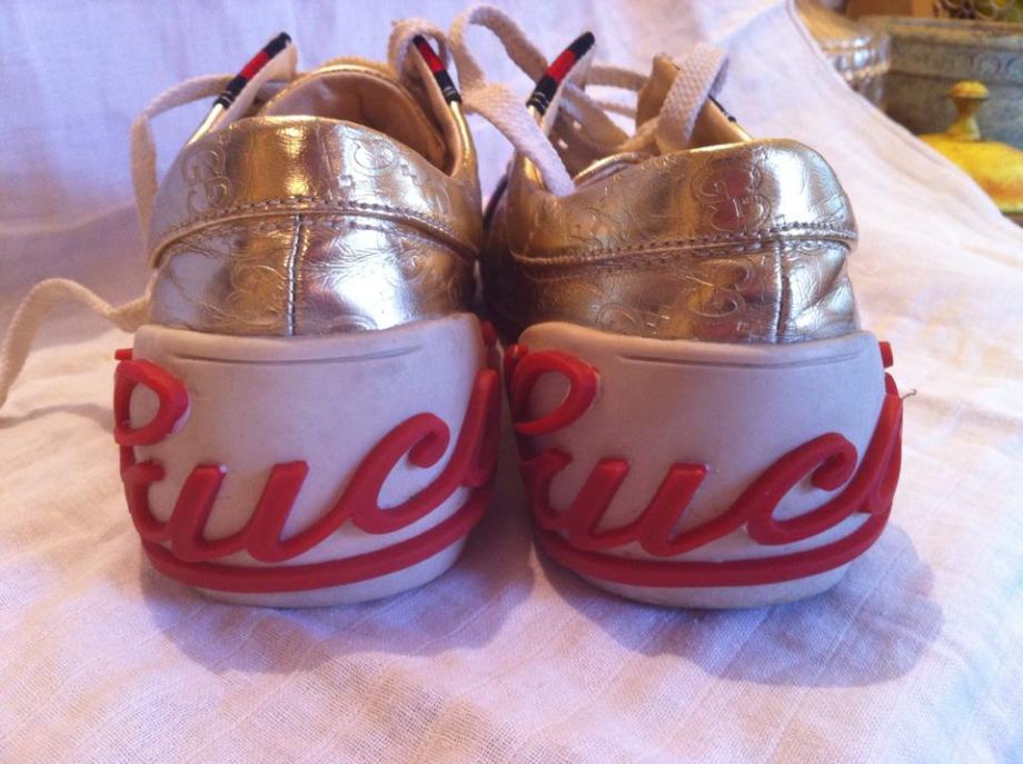 **AKCIJA** ORIGINAL gucci patike / tenisice 39 broj