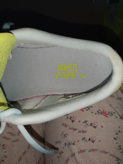 Neon zelene Nike tenisice