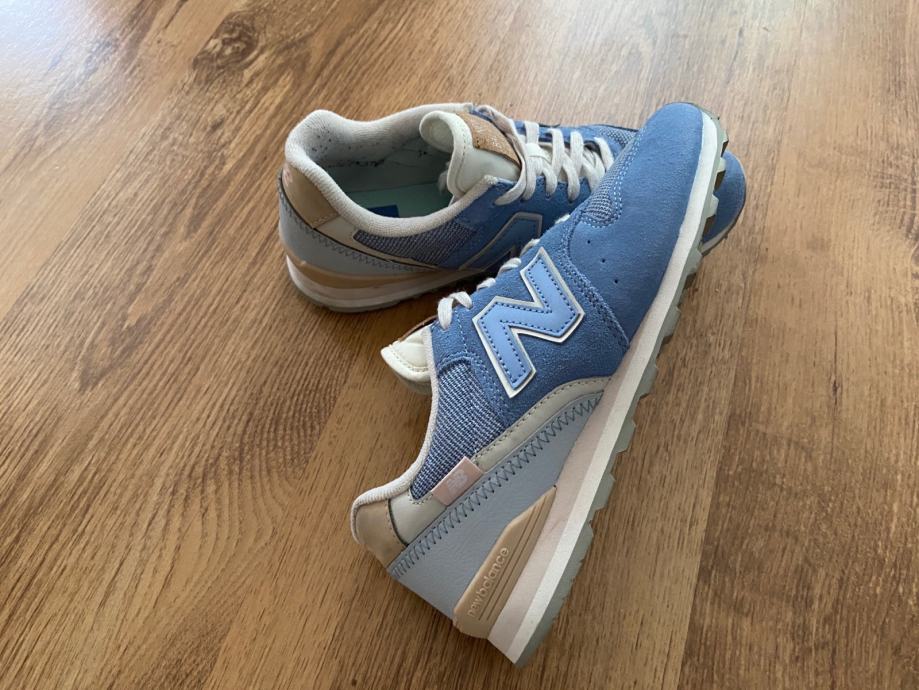 New Balance 37