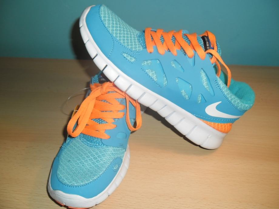 NOVE NIKE PATIKE ZA TRČANJE