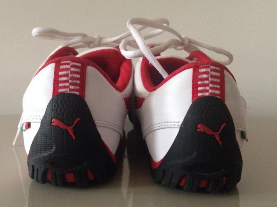 Puma Ferrari patike