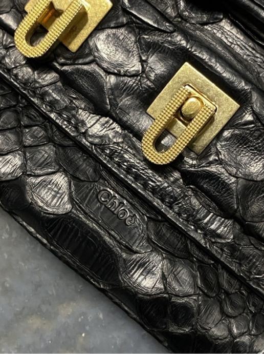 chloe python original