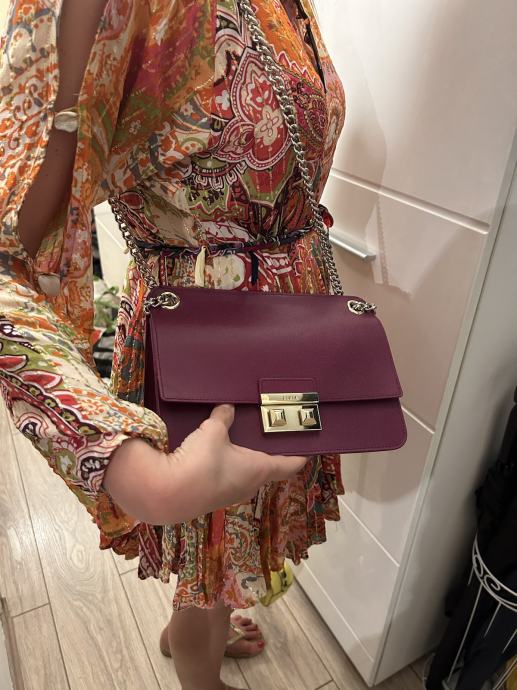 Furla torba torbica, nova ženska ljubičasta prava koža original