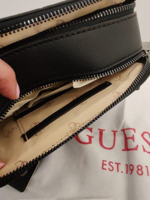Guess torbica