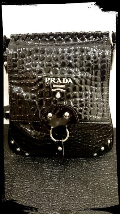 Prada torba