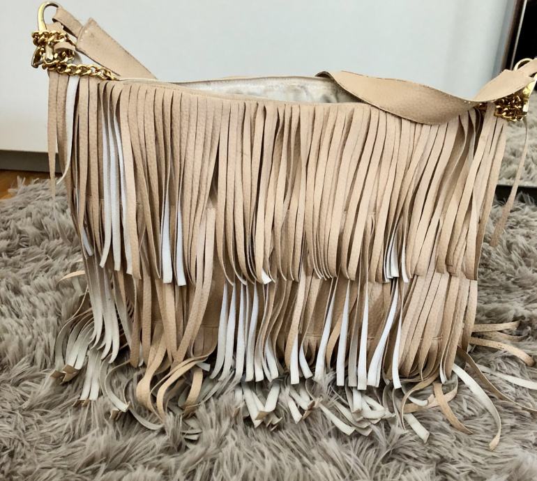 Razne moderne torbice