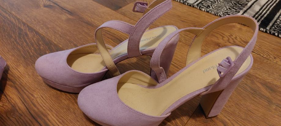 torba + sandale ljubicaste 5€