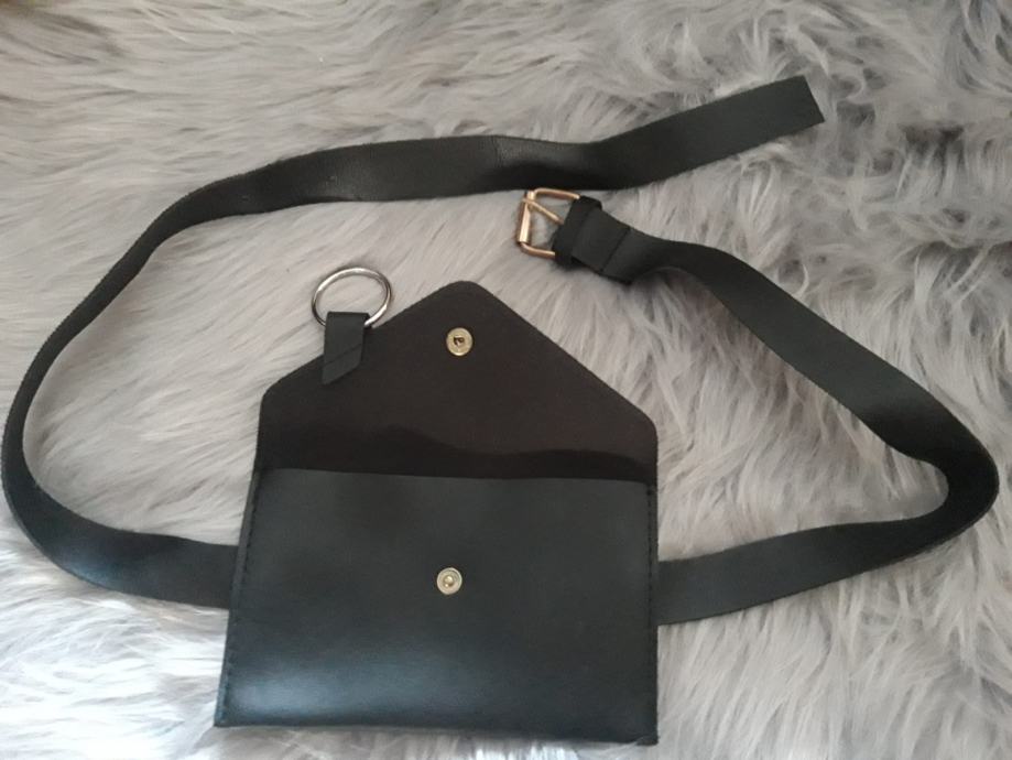 Ženska torba za oko pasa
