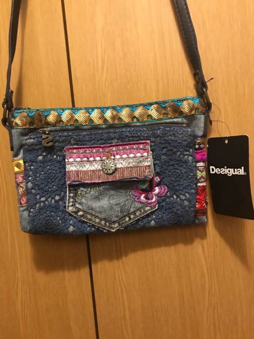 Ženska torbica Desigual