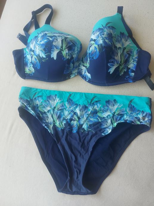 Lisca kupaći kostim vel.46