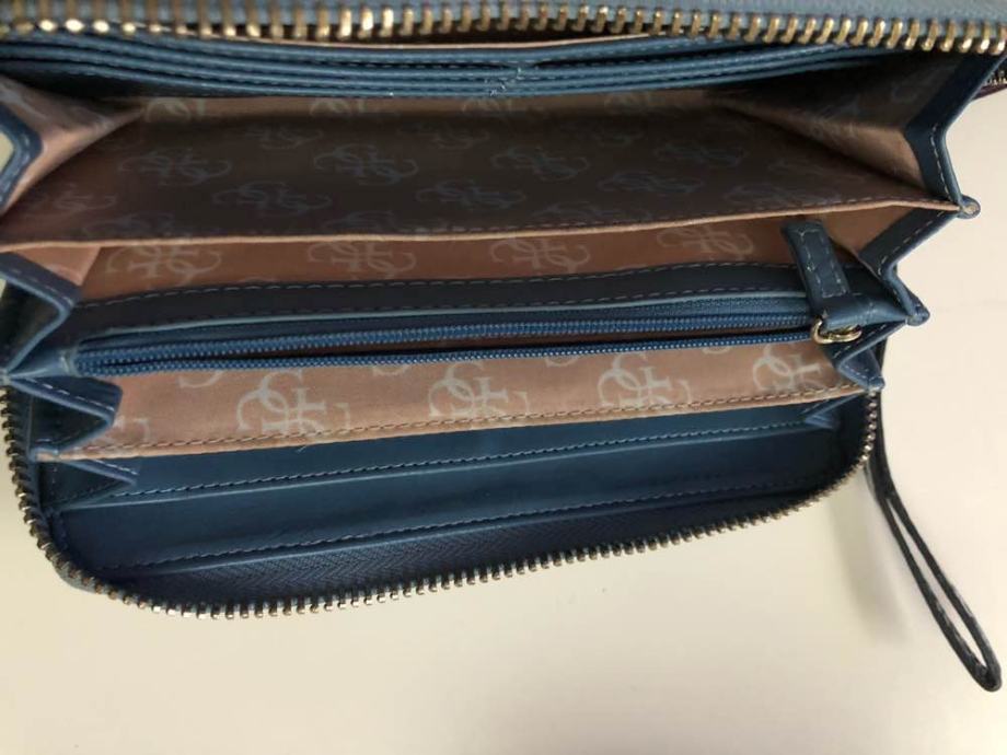 Guess zenski novcanik novo autenticno