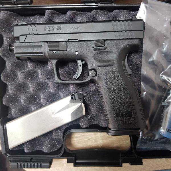 Pištolj HS - 9 cal. 9x19mm 4”,Novo sa garancijom.