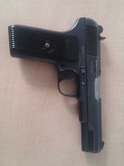 ***Pištolj CZ M57,TETEJAC