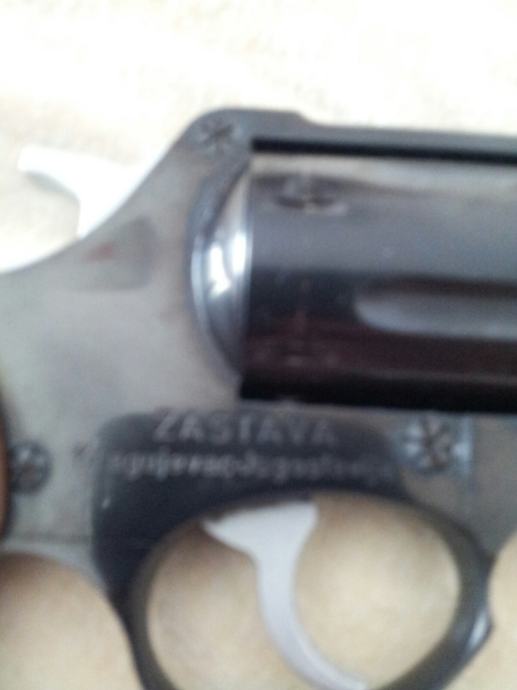 REVOLVER CZ M83 357 magnum